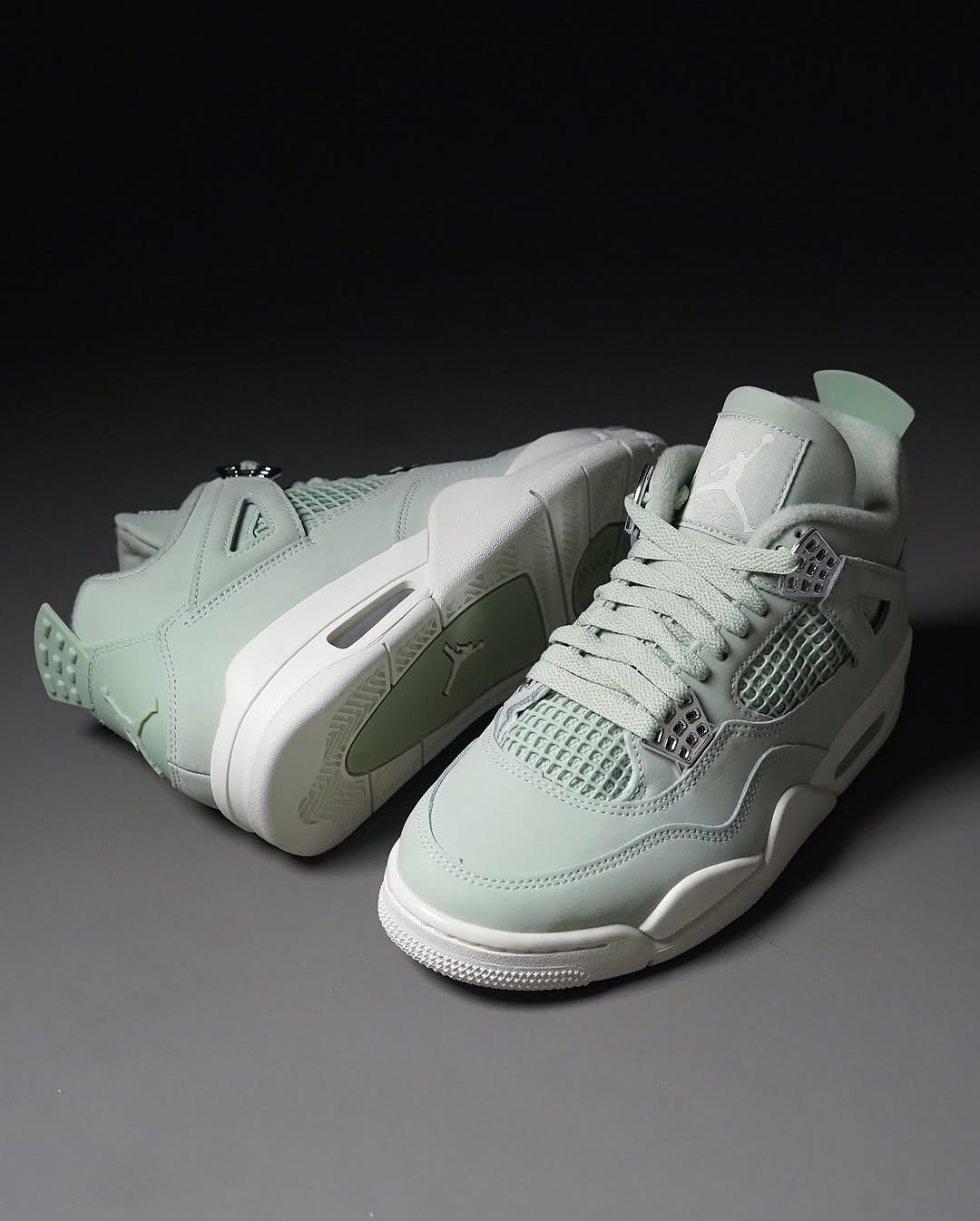 Air Jordan 4 WMNS "Seafoam" Is Perfect for Any Rotation ...